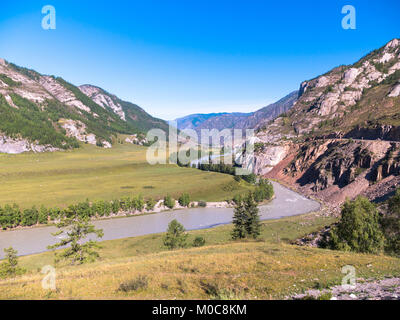Waves, spray and foam, river Katun in Altai mountains. Siberia, Russia ...