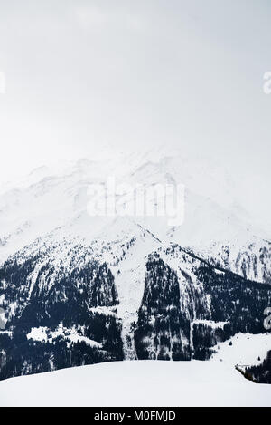 Mountain restaurant "Le Dahu" at Verbier, Wallis, Switzerland Stock ...