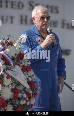 Former NASA astronaut Jon McBride speaks at a ceremony honoring former ...