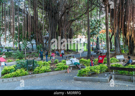 Mauritius, Port Louis, Company Garden, bronze statue at edge of disused ...