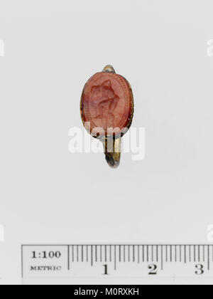 A carnelian scarab, part of the collection at the Metropolitan Museum ...