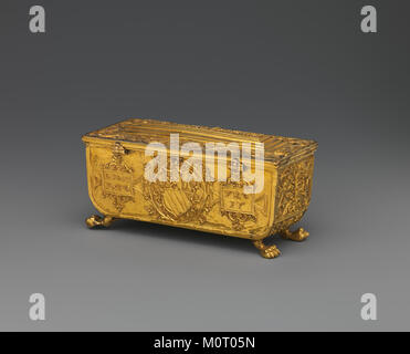 This casket, displayed at The Metropolitan Museum of Art, features ...