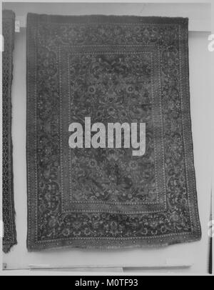 This carpet, housed at The Metropolitan Museum of Art, is a fine ...