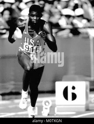 CARL LEWIS former sprinter in athletics end his career as a singer on ...