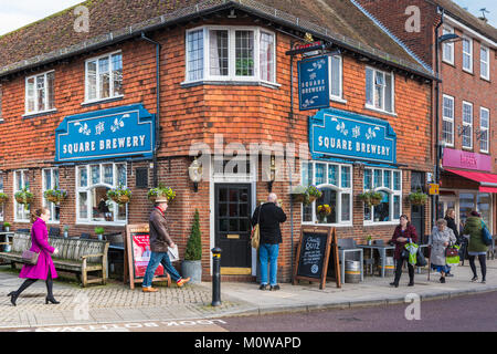 Square Brewery pub, in the The Square, Petersfield, Hampshire, England ...
