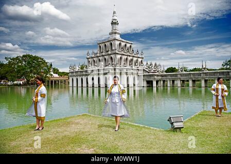 Thailand, Bangkok, The graduates of University Stock Photo - Alamy