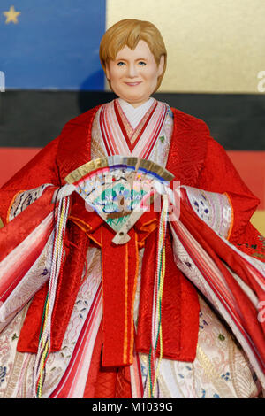 Japanese doll maker Kyugetsu Co. unveils "hina" doll of table tennis ...