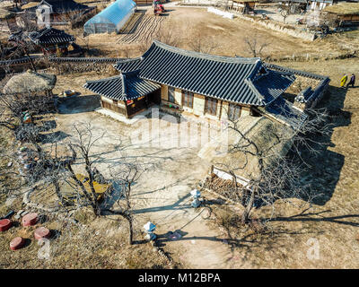 Obong-Ri Village, or Wanggok Village, Traditional Korean House, Gangwon ...