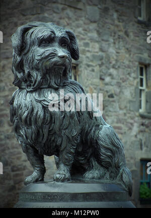Greyfriars Bobby Statue, Edinburgh, Scotland Stock Photo - Alamy