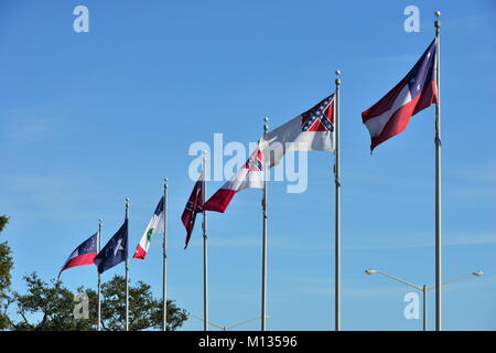Flags of the Confederate states used during the American Civil war ...