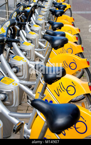 Brussels Villo rental bikes, Brussels, Belgium Stock Photo - Alamy