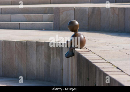 Sphere Holding Cube. Bronze sculpture by Tom Otterness. Fairytale ...