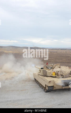 M1 Abrams tanks from the California Army National Guard's 185th Armor ...