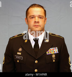 CAARNG Best Warrior -- DA Photo Chang Stock Photo - Alamy