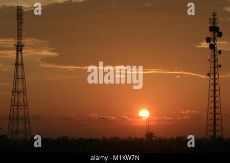 Blangpidie, Aceh, Indonesia. 31st Jan, 2018. A view of the sunset from ...
