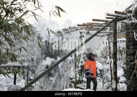 Wuxi, Wuxi, China. 1st Feb, 2018. Wuxi, CHINA-1st February 2018: Chen ...