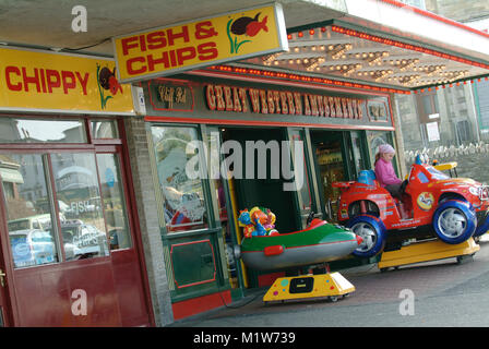 Newquay amusement amusements arcade arcades slot machines tourist fun ...