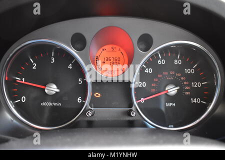 Nissan xtrail engine management light Stock Photo - Alamy