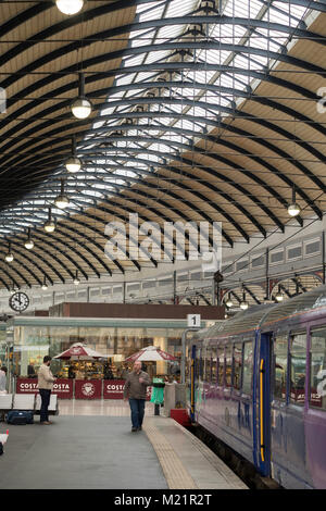 Train at platform 4 Newcastle Railway Station, Newcastle, England, UK ...