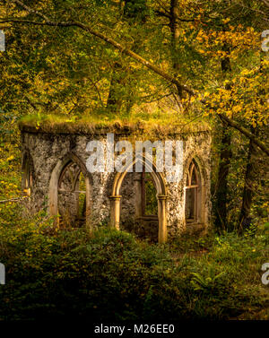 Folly in Hackfall woods Stock Photo - Alamy