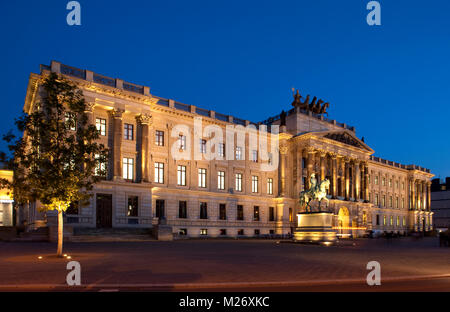Reconstruction of Brunswick Palace, Schloss-Arkaden shopping centre ...