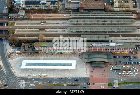 Main station Bochum with the new ZOB bus station on the station forecourt in Bochum in the ...