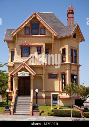 Facade of Victorian house, Eureka, California, USA Stock Photo - Alamy