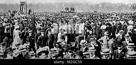 Suffragettes June 1908 Votes for Women meeting in Hyde Park The euston ...