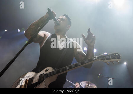 Die Düsseldorfer Punk-Rock-Band Broilers spielen am 01. März 2013 in ...