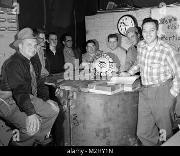 Clyde Cowan, American Physicist Stock Photo - Alamy