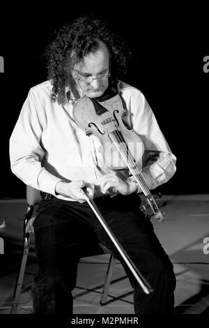 Irish fiddler Martin Hayes Stock Photo - Alamy