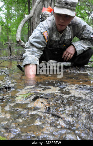 VIDALIA, La. – Louisiana National Guardsman Private Desmond Grover of ...