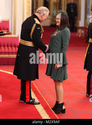 Sandie Shaw from Marcham is made a Member of the Order of the British ...