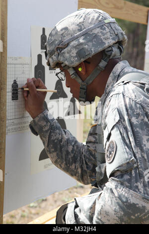 Target Practice by Georgia National Guard Stock Photo - Alamy