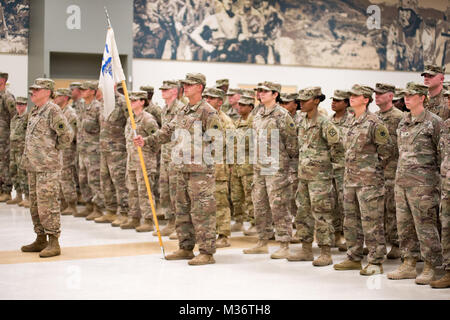 Soldiers from Alpha Company, 777th Aviation Support Battalion, 90th ...