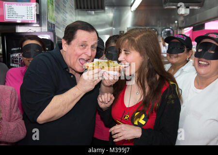Pink's Hot Dogs honors Burt Ward, 'Robin', from 'Batman' with a hot dog ...