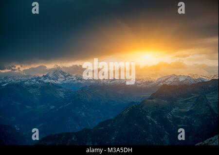 greetings to the new day from the summit of the mountain Stock Photo ...