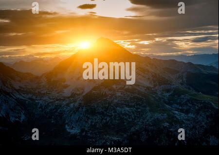 greetings to the new day from the summit of the mountain Stock Photo ...