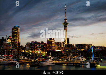Auckland Skyline Sunset taken in 2015 Stock Photo - Alamy