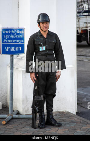 Martial Law Enforcement in Bangkok Stock Photo - Alamy