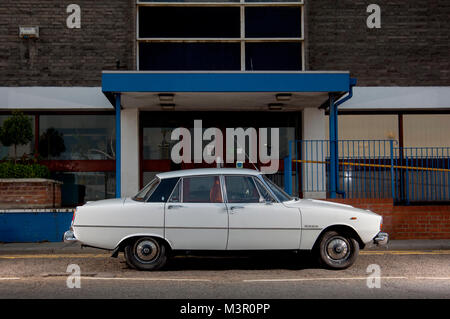 1973 Rover 2000 SC 'P6' classic British luxury saloon car Stock Photo ...