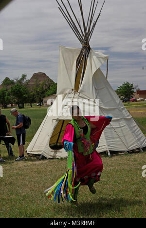 The Women’s Fancy Dance at Badlands National Park celebrates Native ...