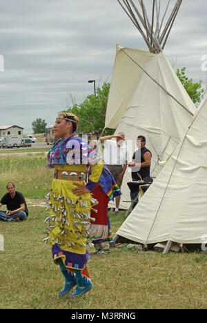 The Women’s Fancy Dance at Badlands National Park celebrates Native ...