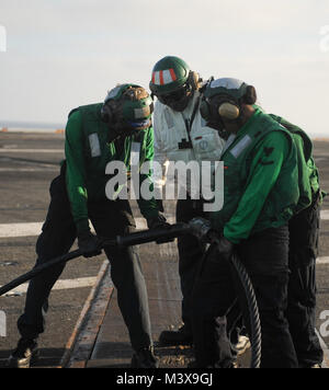 PACIFIC OCEAN (Sept. 11, 2014) Command Master Chief Greg Renick, from ...