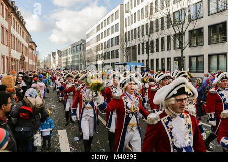 Mainz, Germany. 12th Feb, 2018. The last float in the parade is ...