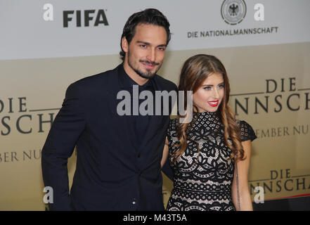 Mats Hummels girlfriend Cathy Fischer and Roman Weidenfeller girlfriend ...