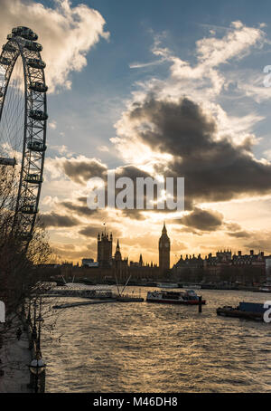 London - Scenes from the River Thames Stock Photo - Alamy