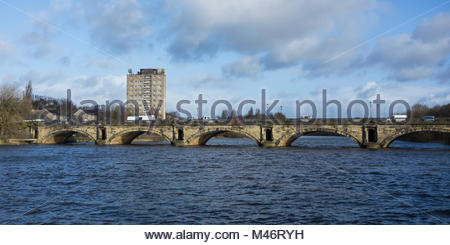 Skerton Bridge and the River Lune in Lancaster, Lancashire, England ...