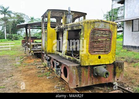 old rusted diesel locomotive Stock Photo - Alamy