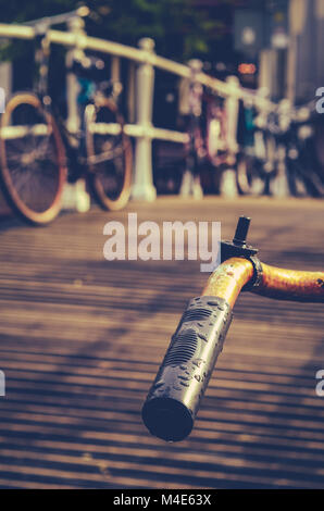 Amsterdam City rusty bikes canal Stock Photo - Alamy